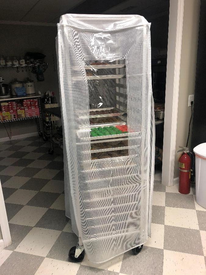 Bun Pan Rack Cover, Translucent - 63" | WebstaurantStore