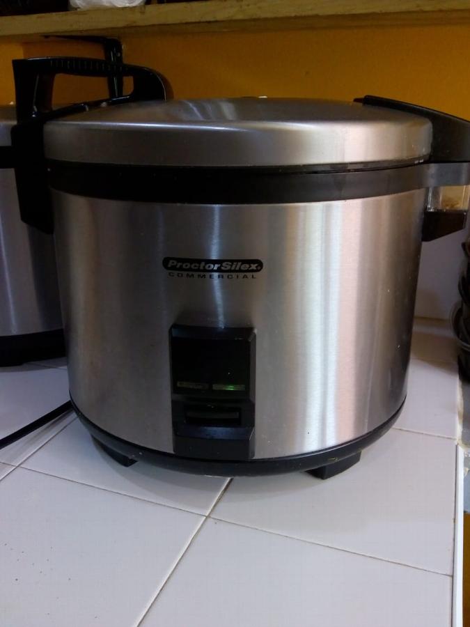 Proctor Silex 37560R 60 Cup (30 Cup Raw) Electric Rice Cooker / Warmer ... Proctor Silex 37560R 60 Cup (30 Cup Raw) Electric Rice Cooker / Warmer ...
