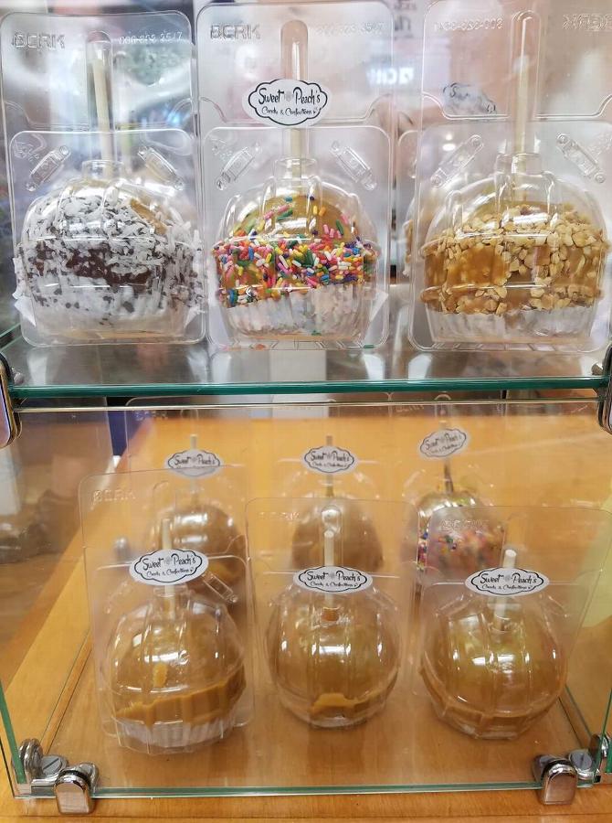 Large Disposable Candy Apple Bubble - 50/Pack