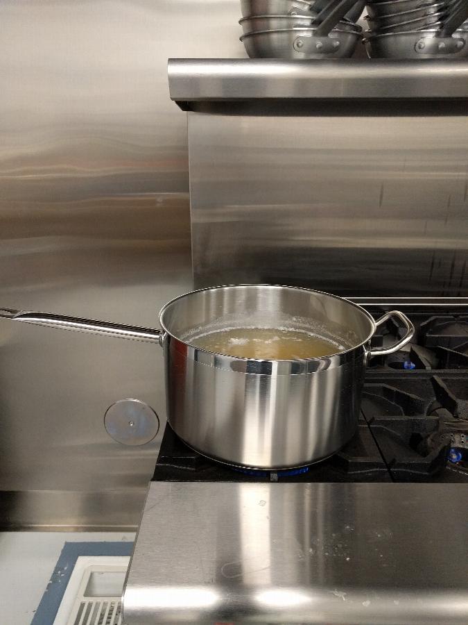 Vigor 10 Qt. Stainless Steel Aluminum-Clad Straight Sided Sauce Pan Vigor 10 Qt. Stainless Steel Aluminum-Clad Straight Sided Sauce Pan