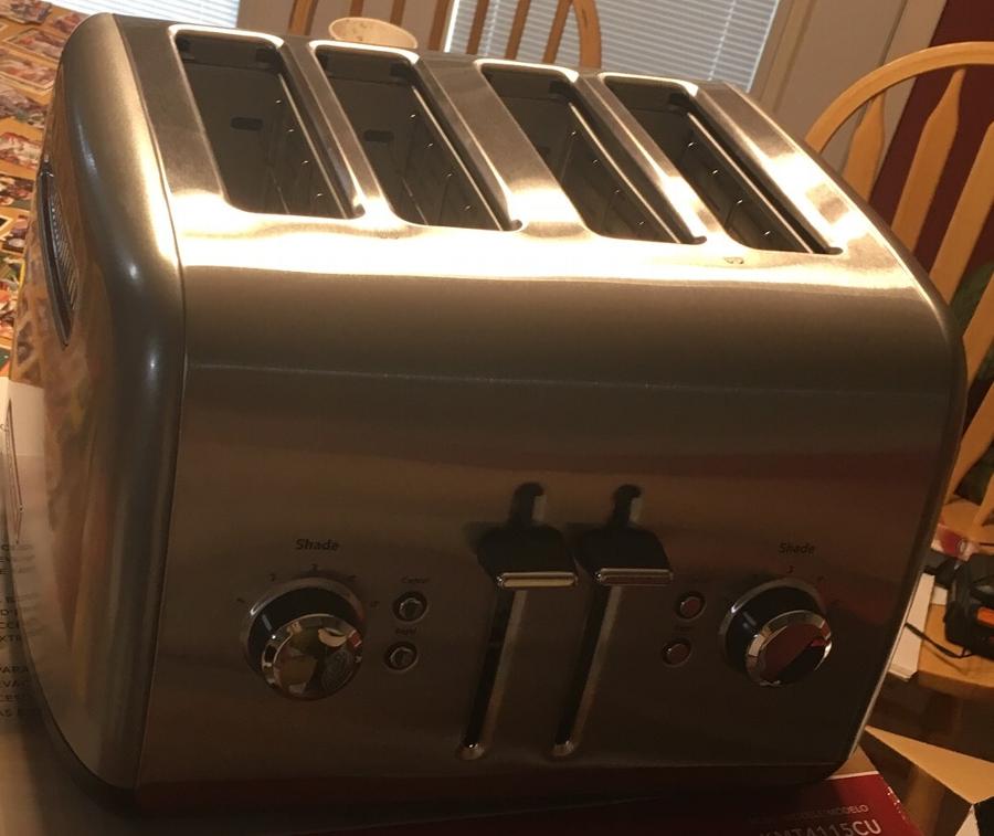 KitchenAid KMT4115CU Contour Silver Four Slice Toaster with Manual Lift