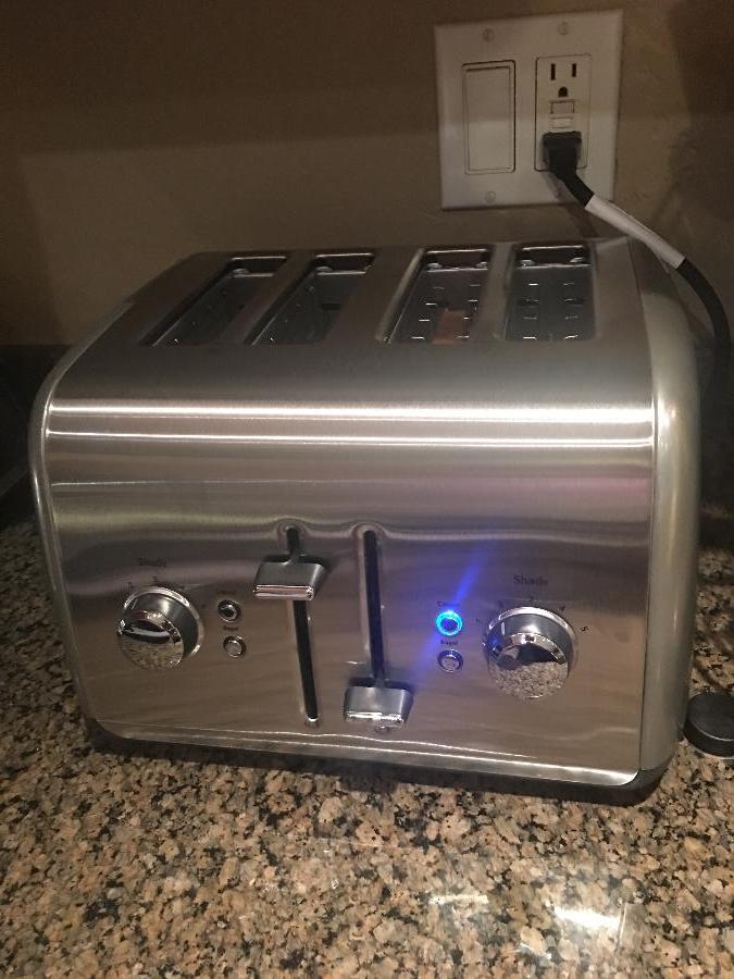 KitchenAid KMT4115CU Contour Silver Four Slice Toaster with Manual Lift