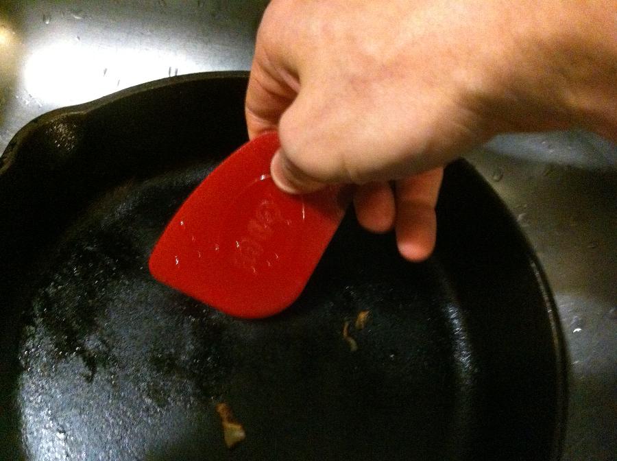 Lodge SCRAPERPK Red / Black Polycarbonate Pan Scraper - 2/Set