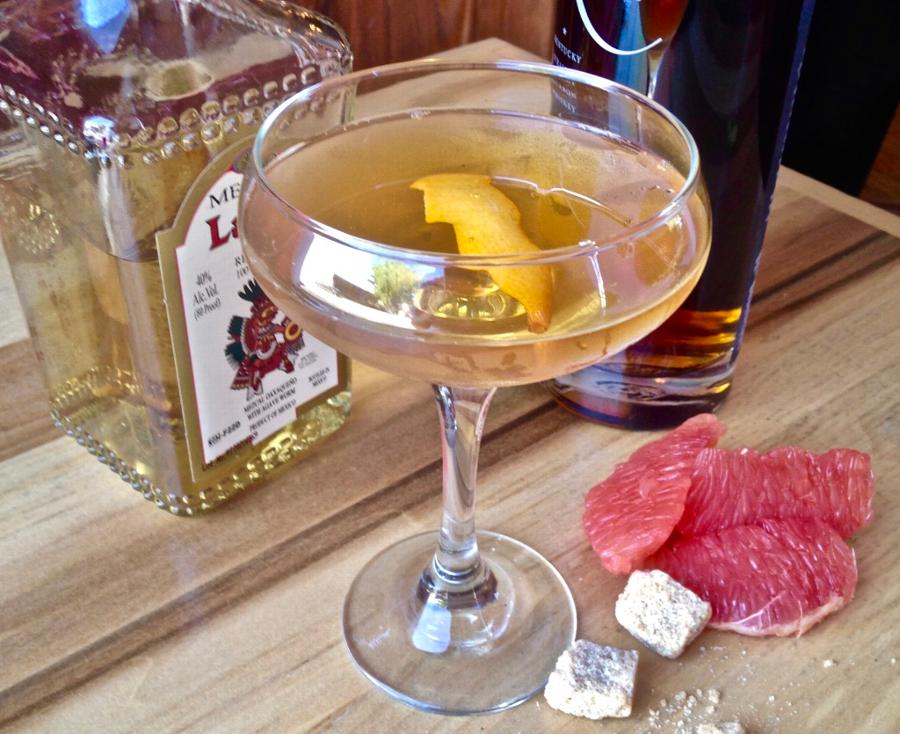 Libbey 3055 Perception 8.5 oz. Cocktail Coupe Glass - 12/Case