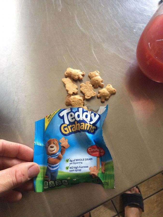 Nabisco Teddy Grahams .75 oz. Cinnamon Flavored Snack Pack - 150/Case