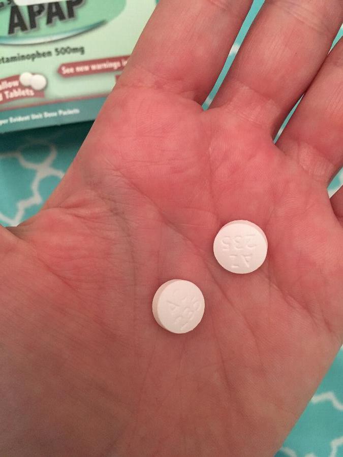 Medique 17564 Extra Strength APAP Acetaminophen Tablets - 24/Box