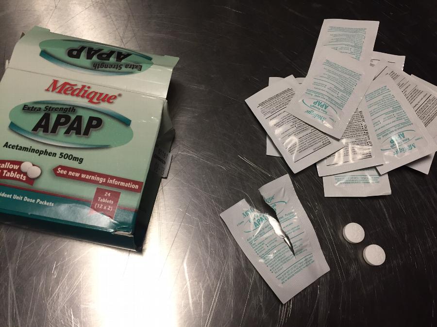 Medique 17564 Extra Strength APAP Acetaminophen Tablets - 24/Box