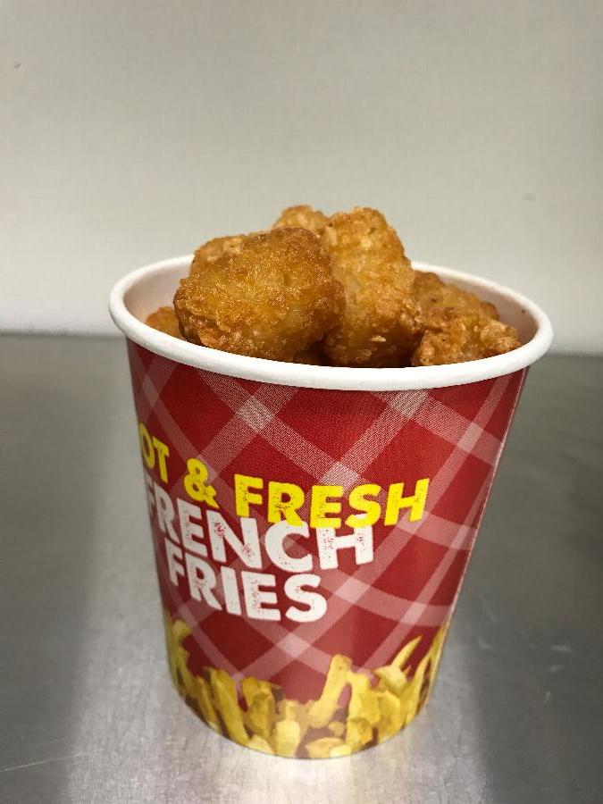 Choice 32 oz. French Fry Cup - 600/Case