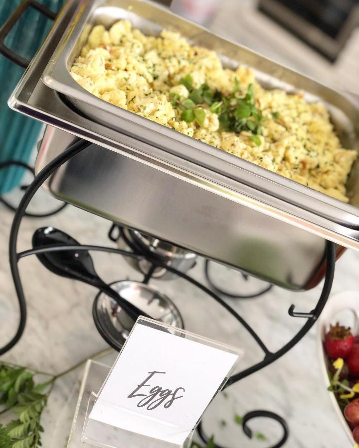 Choice 4 Qt. Half Size Chafer Set with Black Wrought Iron Stand and ...