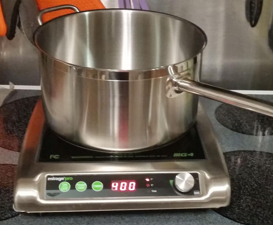 Vigor 10 Qt. Stainless Steel Aluminum-Clad Straight Sided Sauce Pan Vigor 10 Qt. Stainless Steel Aluminum-Clad Straight Sided Sauce Pan