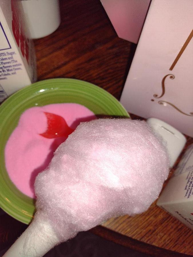Great Western 1/2 Gallon Carton Pink Bubble Gum Cotton Candy Floss ...
