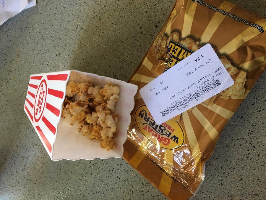 Great Western 28 oz. Caramel Popcorn Glaze - 12/Case