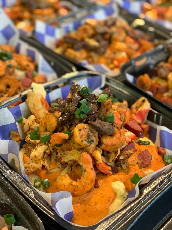 Choice 12" x 12" Blue Check Deli Sandwich Wrap Paper - 5000/Case