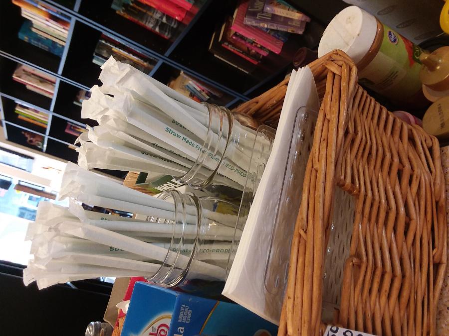 Eco-Products EP-ST772 7 3/4" Jumbo Green Renewable and Compostable ...