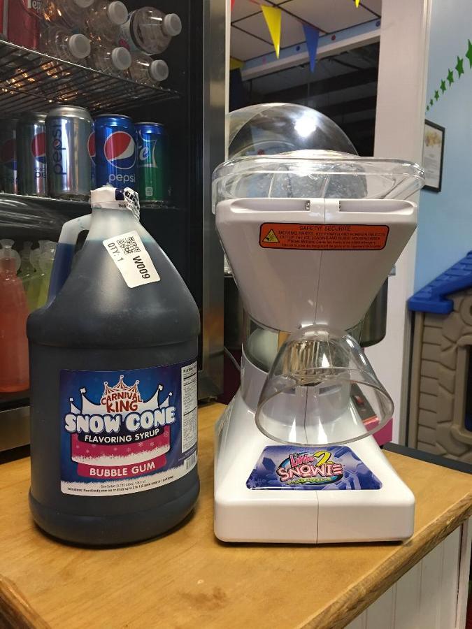 Carnival King 1 Gallon Bubble Gum Snow Cone Syrup