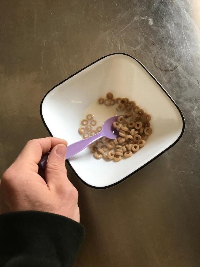 Creative Converting 10558 6 1/8" Luscious Lavender Purple Heavy Weight ...