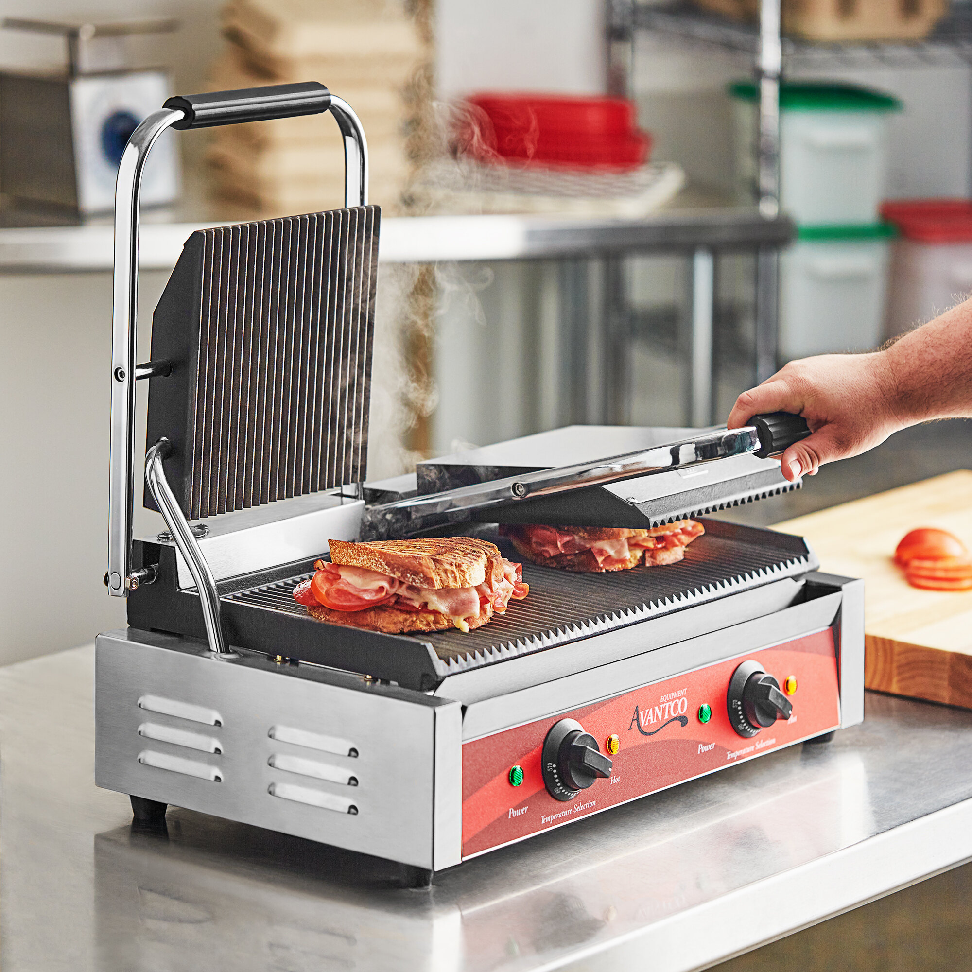 Avantco Double Panini Grill w/ Grooved Plates - 18 3/16" x 9 1/16"