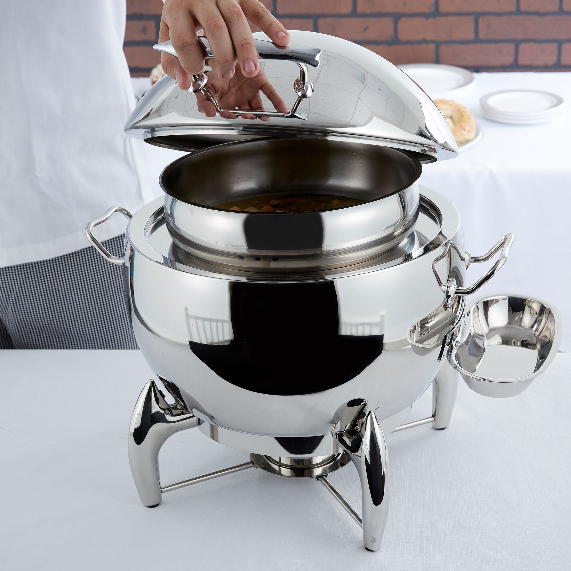 Vollrath T3633 D-Lux 11 Qt. Round Stainless Steel Soup Chafer