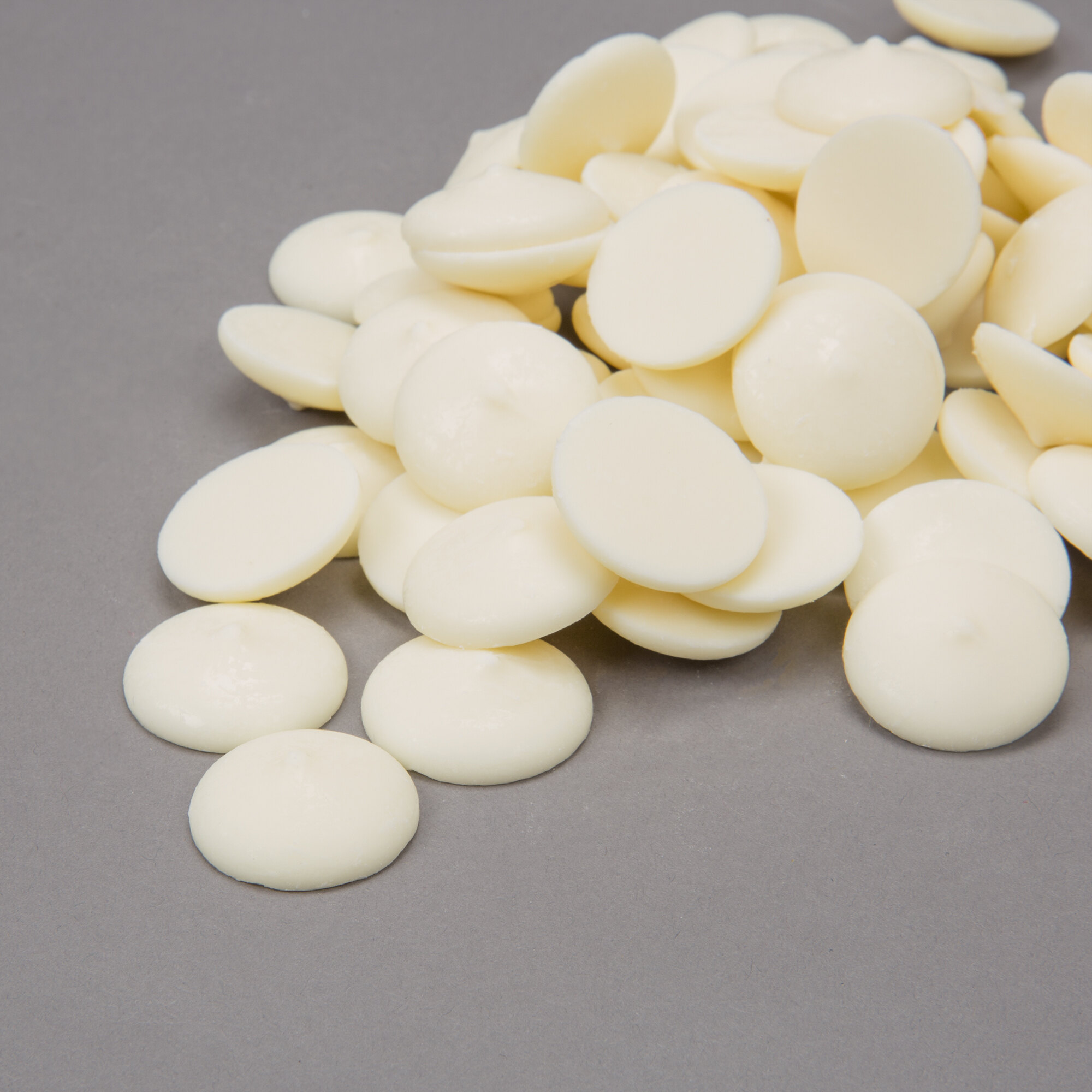 Ghirardelli White Chocolate Melting Wafers (25 lb.)