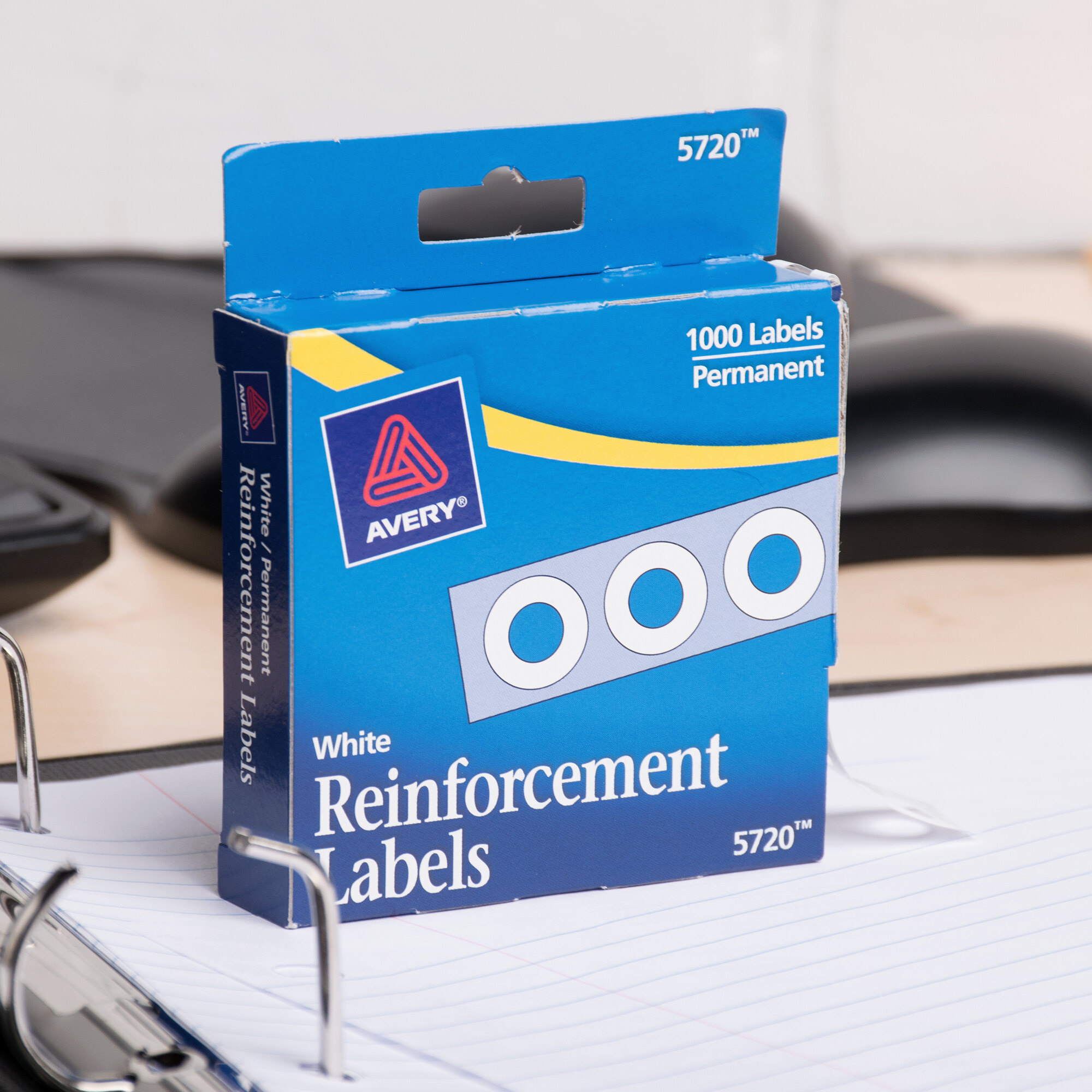 Avery 5720 1/4" White Hole Reinforcement Label with Dispenser - 1000/Pack