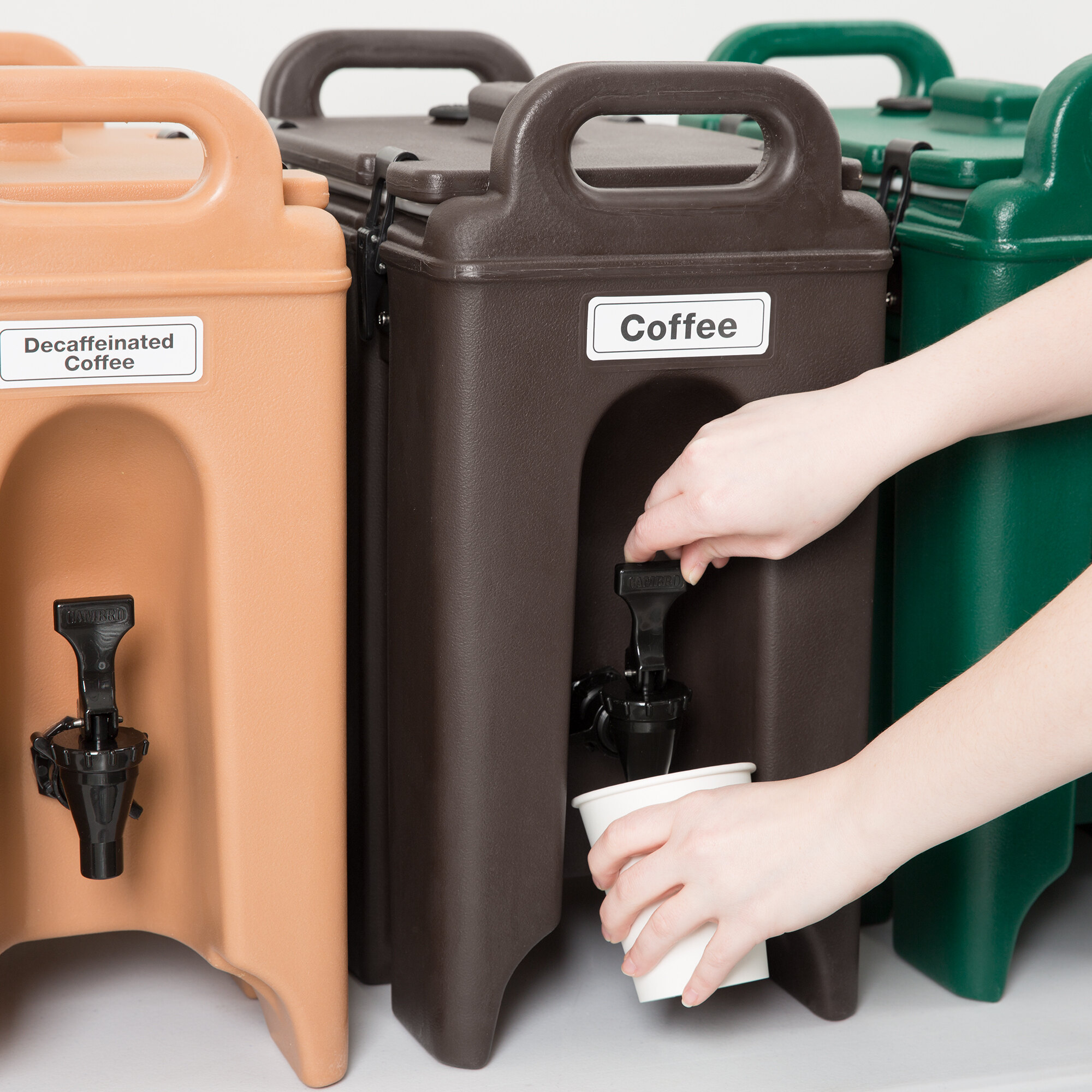 Camtainer | Cambro 250LCD131 2.5 Gallon Brown Insulated Camtainer