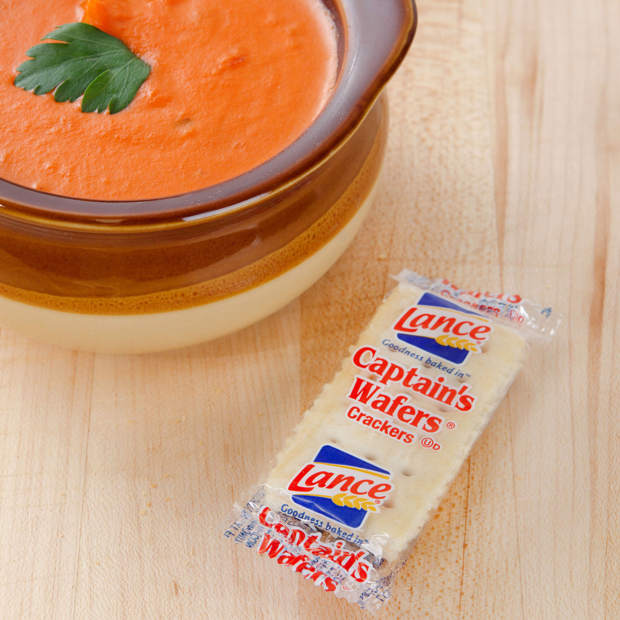 Lance Captain's Wafer Crackers - 500/Case