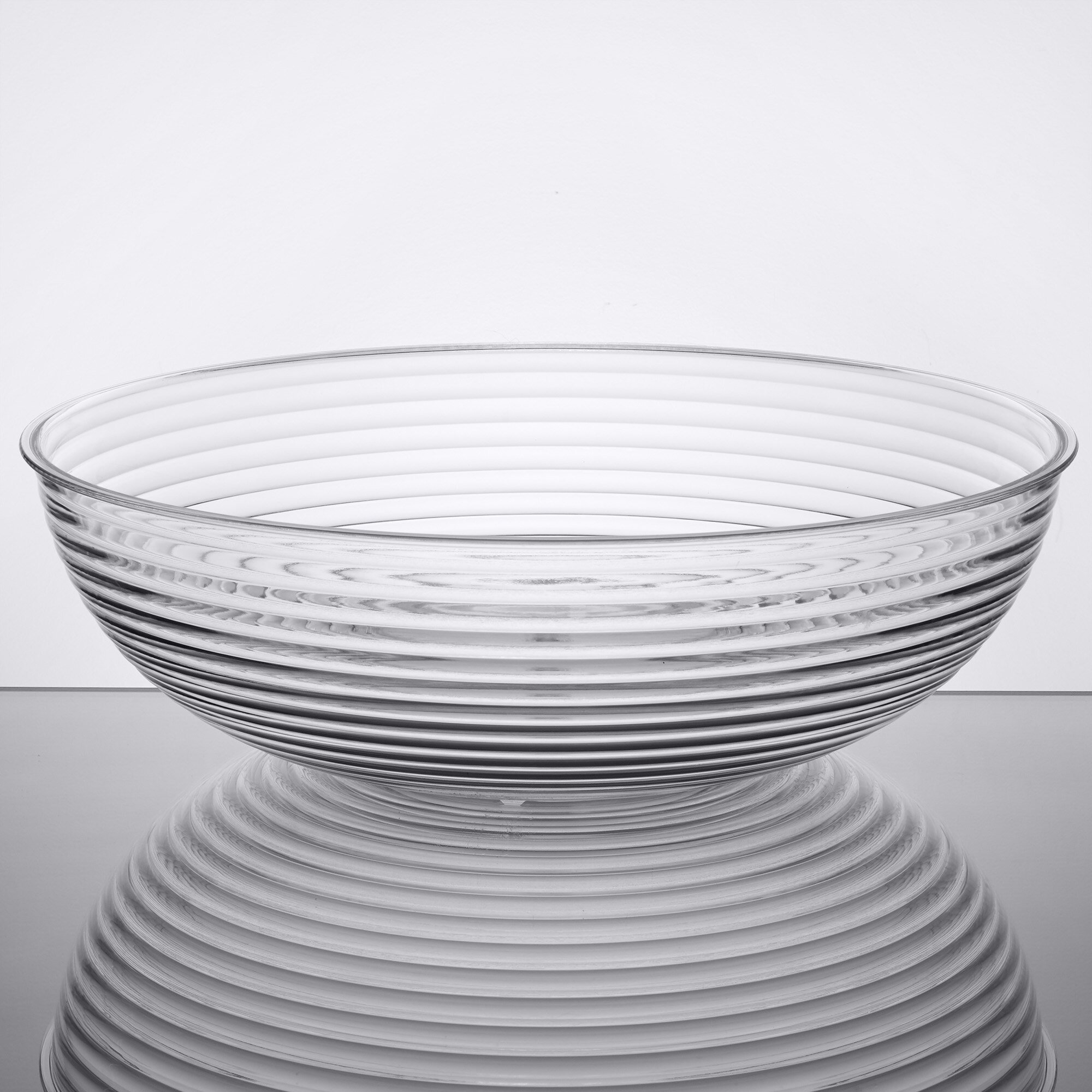 Cambro RSB18CW135 20.2 Qt. Clear Camwear Round Ribbed Bowl