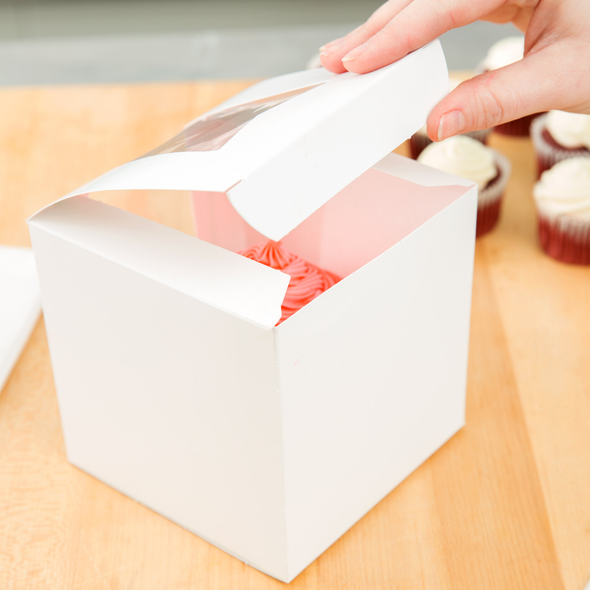 4 1/2" x 4 1/2" x 4 1/2" White Standard Window Cupcake / Muffin Box ...