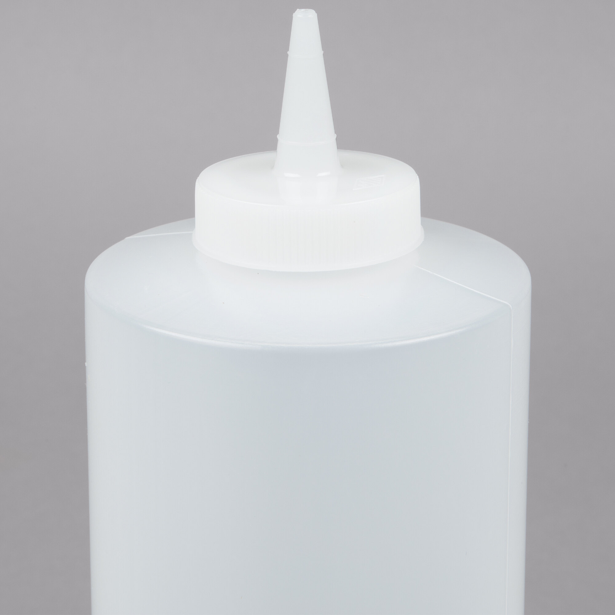 Tablecraft 32C 32 oz. Clear Squeeze Bottle - 12/Pack