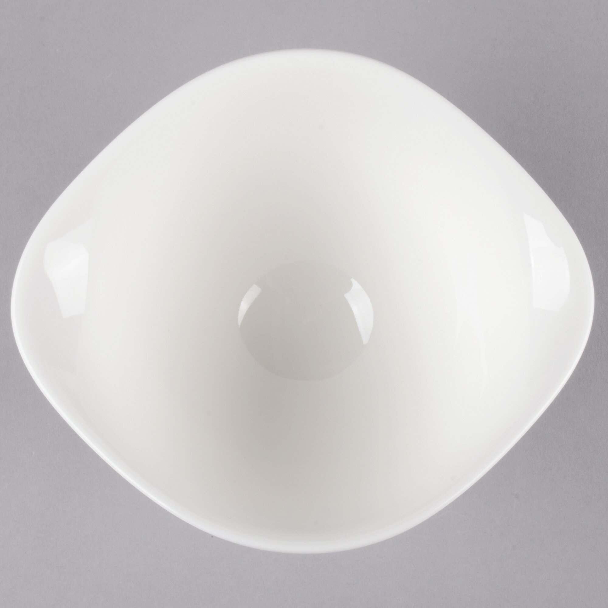 Villeroy & Boch 16-3293-3905 Dune 13 oz. White Porcelain Bowl - 6/Case