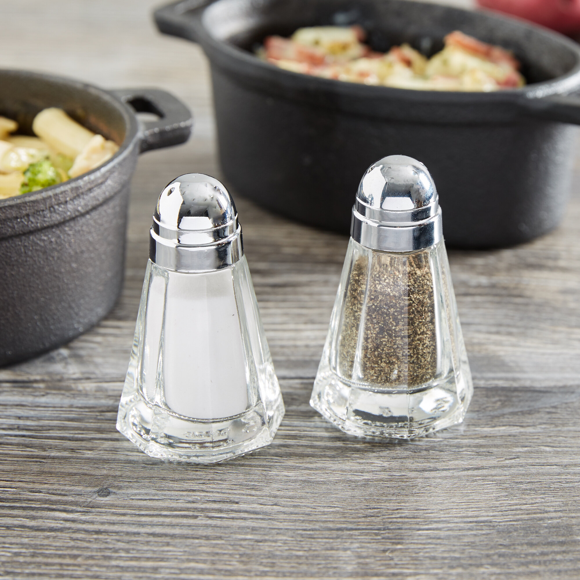 Tablecraft 80S&P 1.5 oz. Paneled Glass Salt and Pepper Shaker with ...