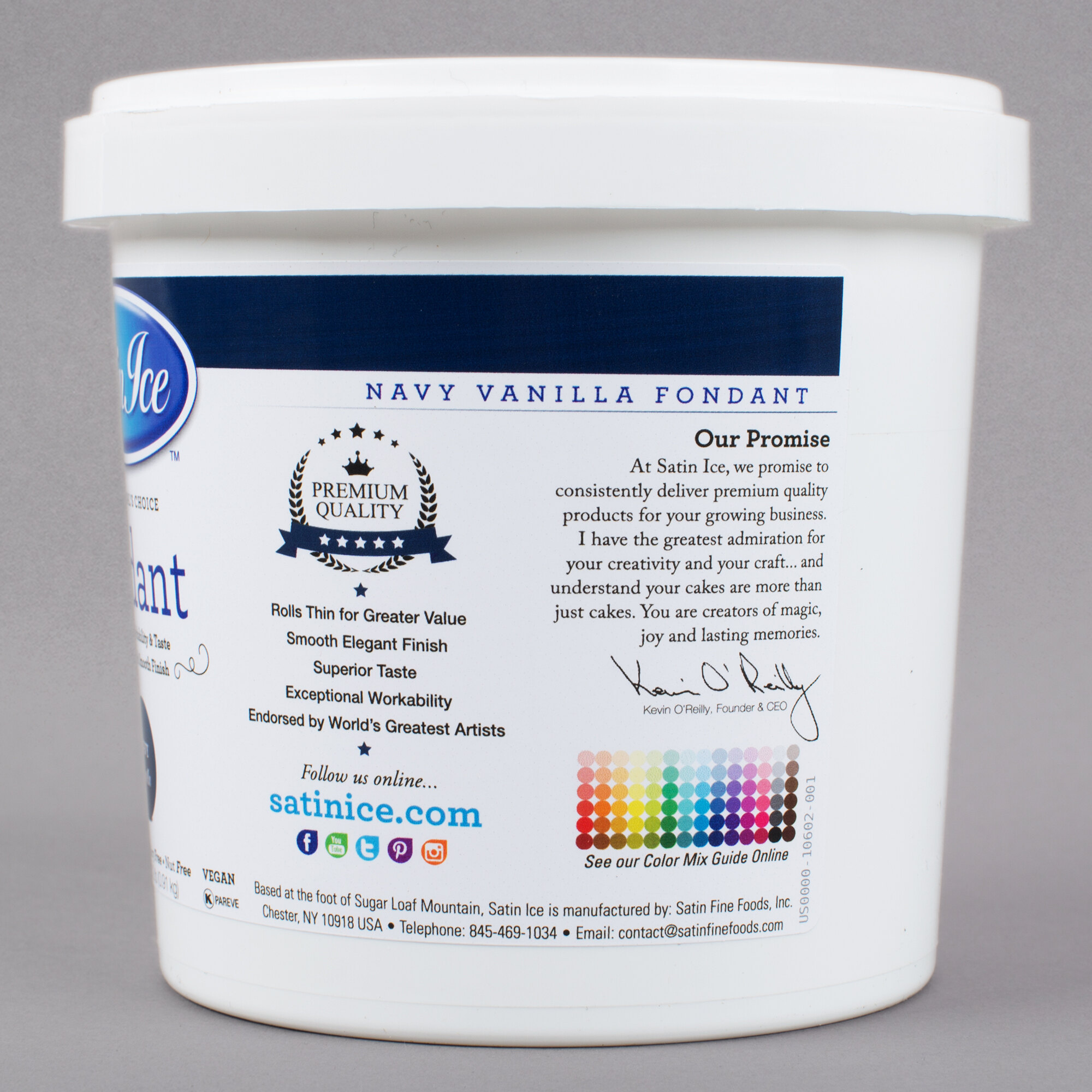 Satin Ice 2 lb. Navy Vanilla Rolled Fondant Icing