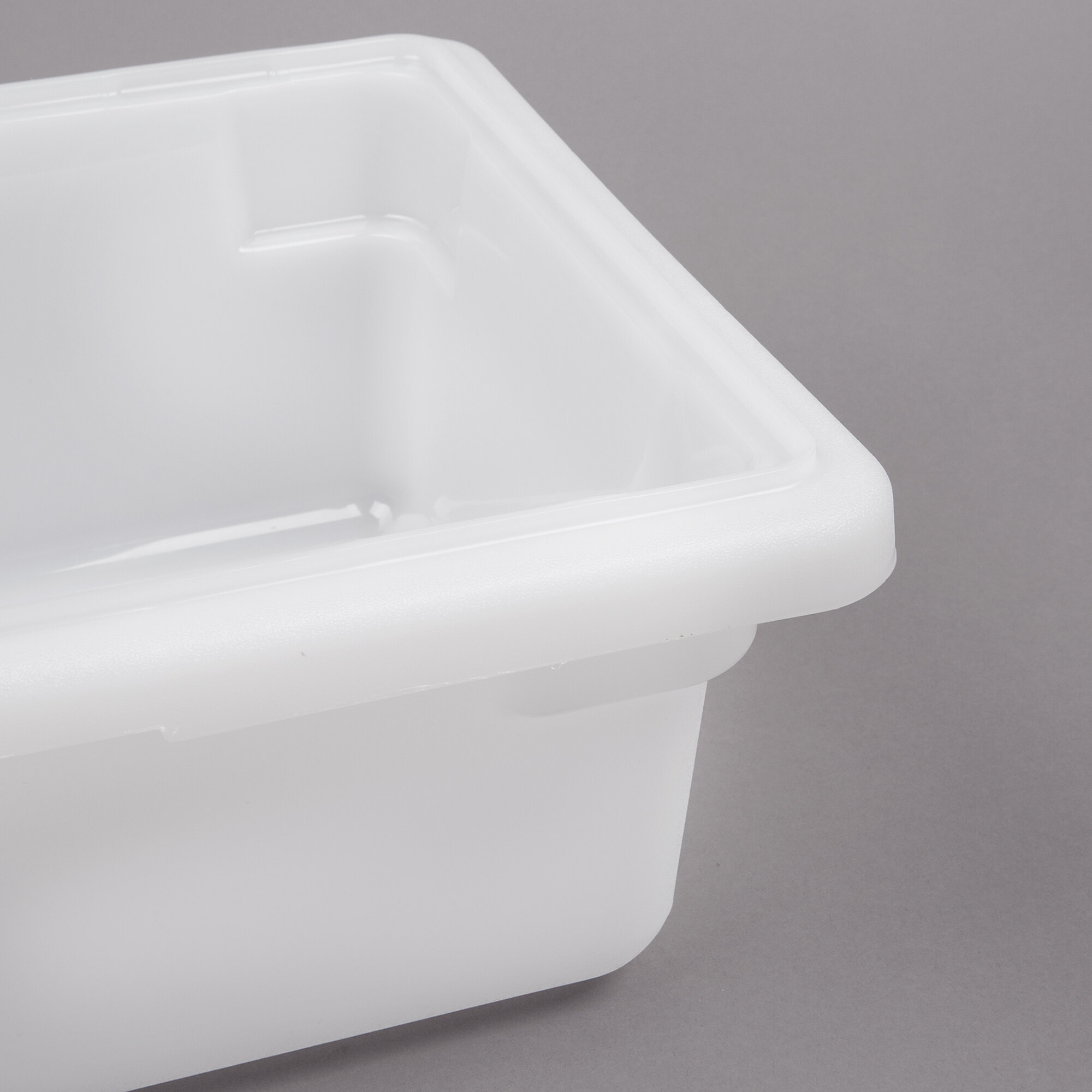 Carlisle 1063102 StorPlus White Food Storage Box - 18" x 12" x 6"