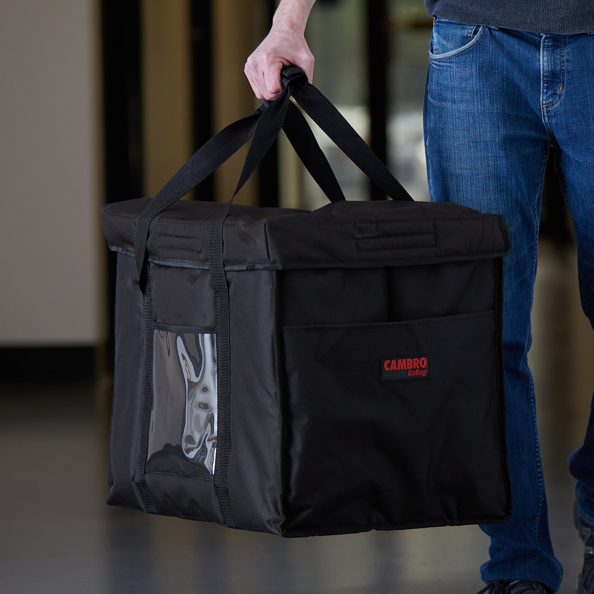 Cambro GBD211417110 Customizable Insulated Black Large Folding Delivery ...