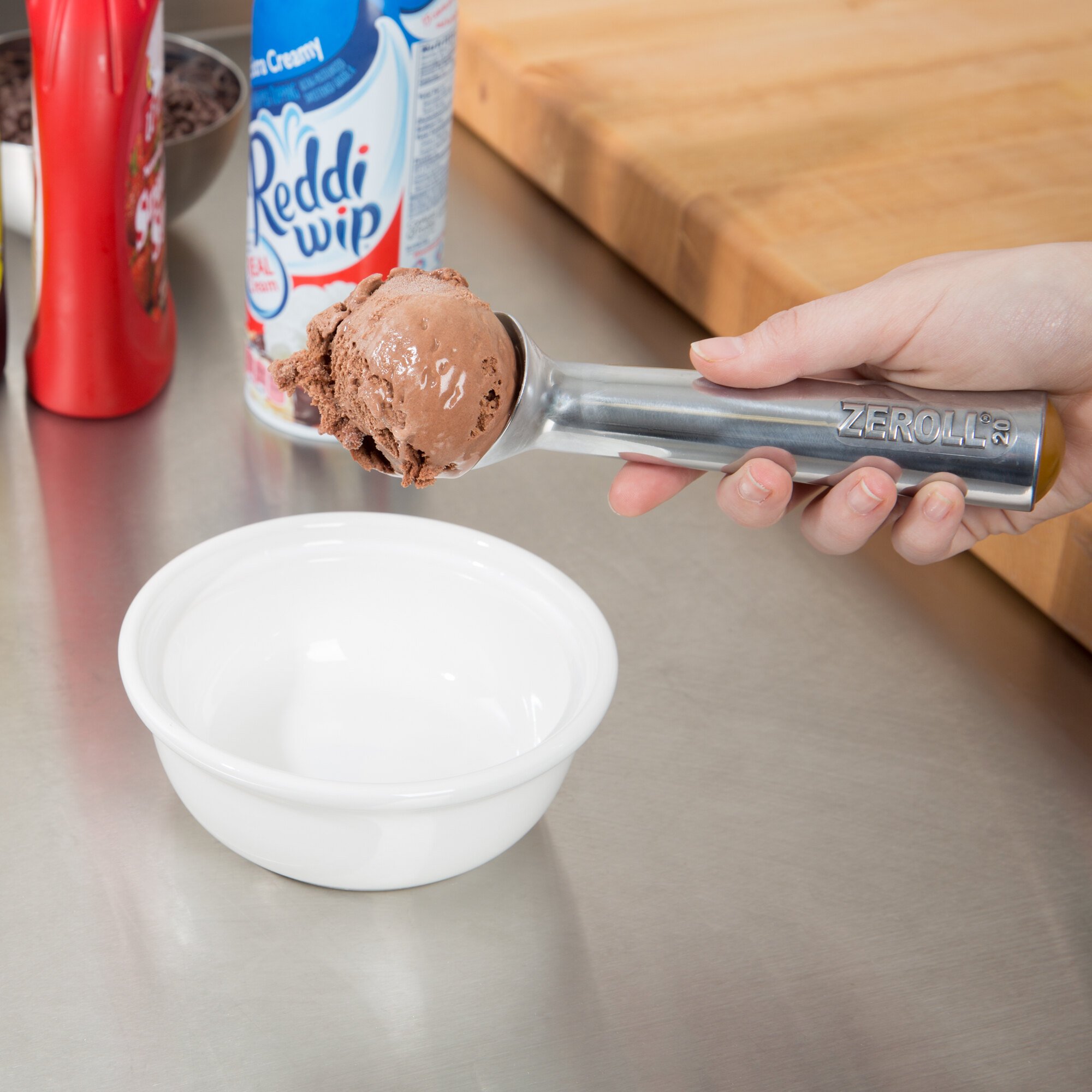 Zeroll Ice Cream Scoop | Zeroll 1020 #20 Customizable Aluminum Scoop ...