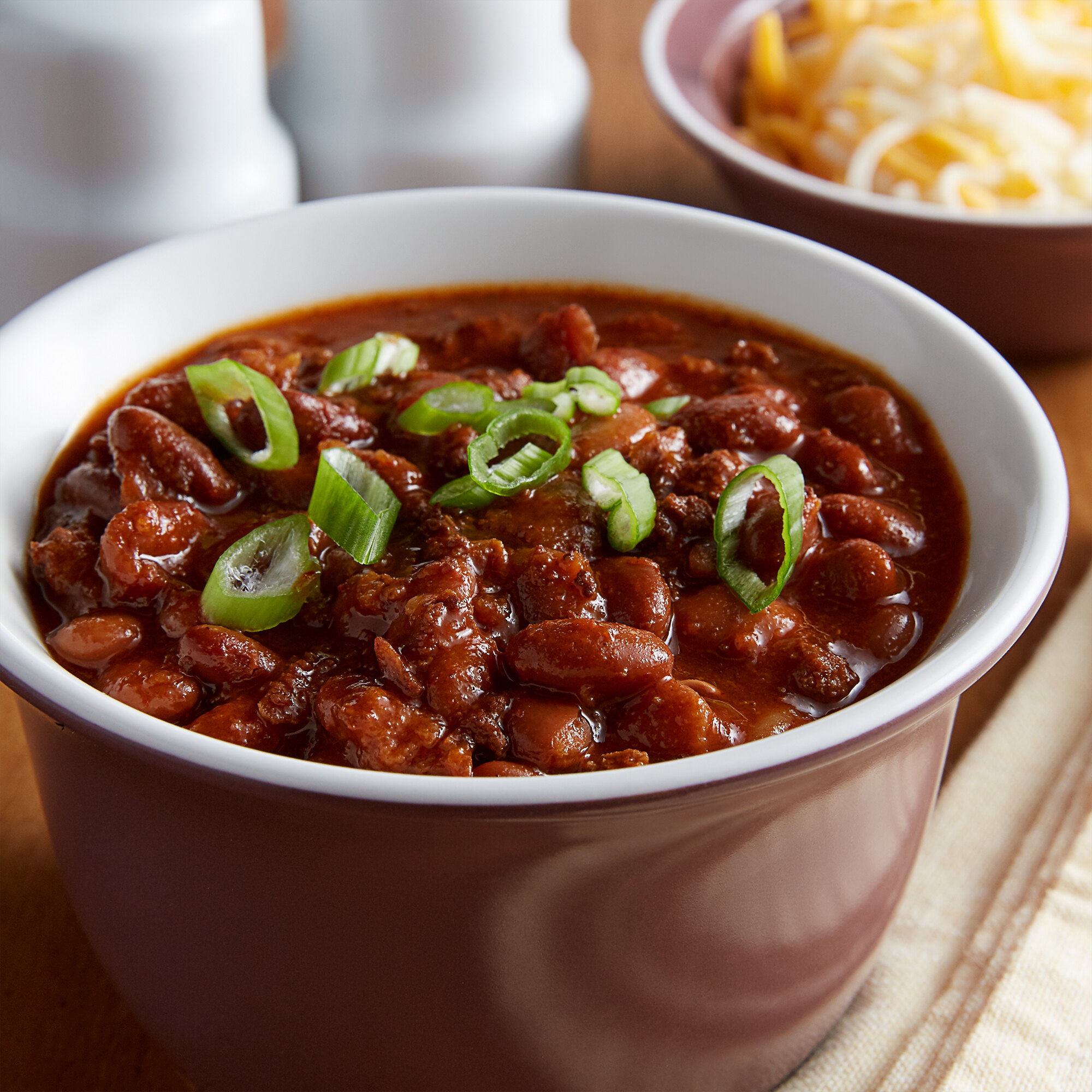 Vanee 390GF #10 Can Chili with Beans - 6/Case