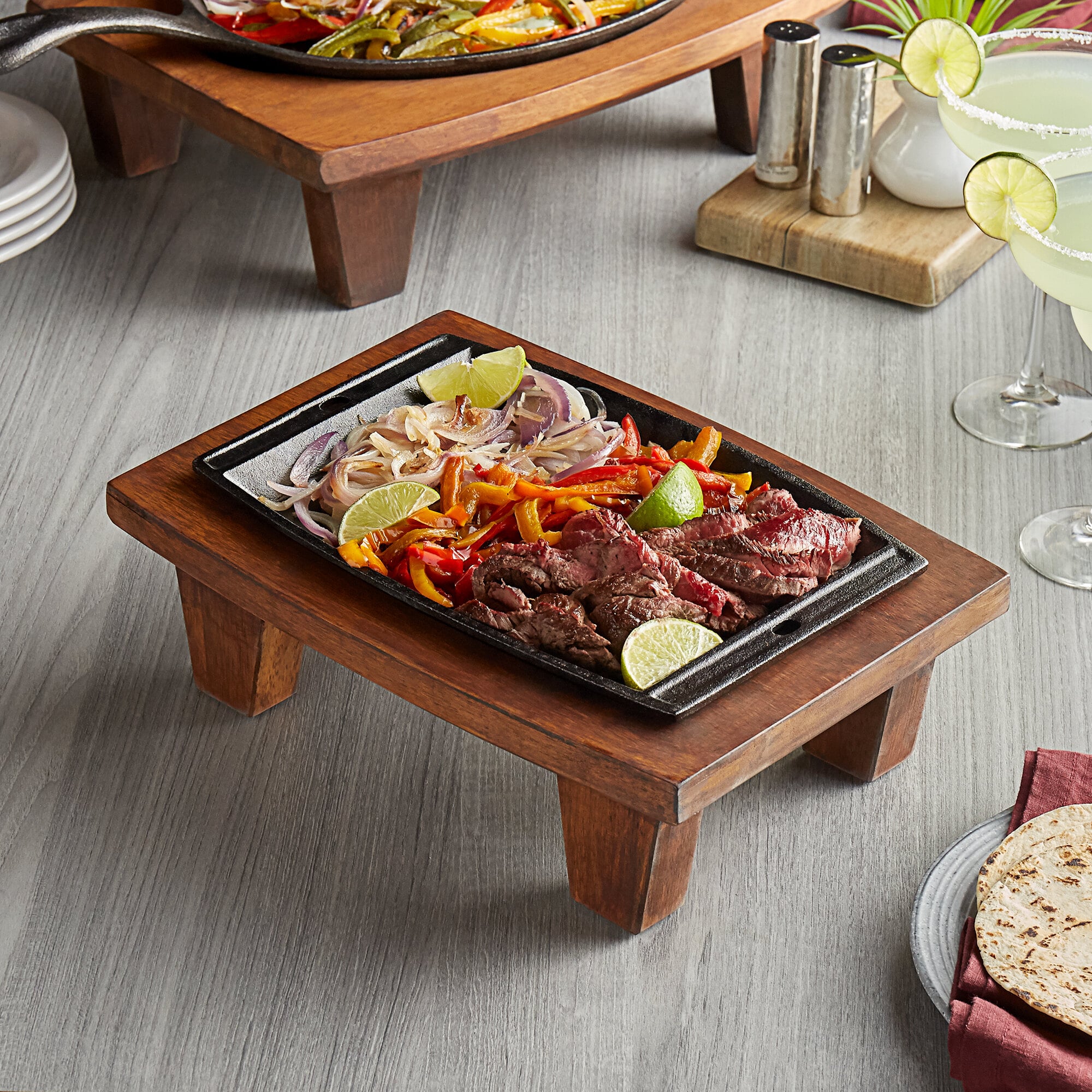 Valor 11" x 7" Rectangular Pre-Seasoned Cast Iron Fajita Skillet with ...