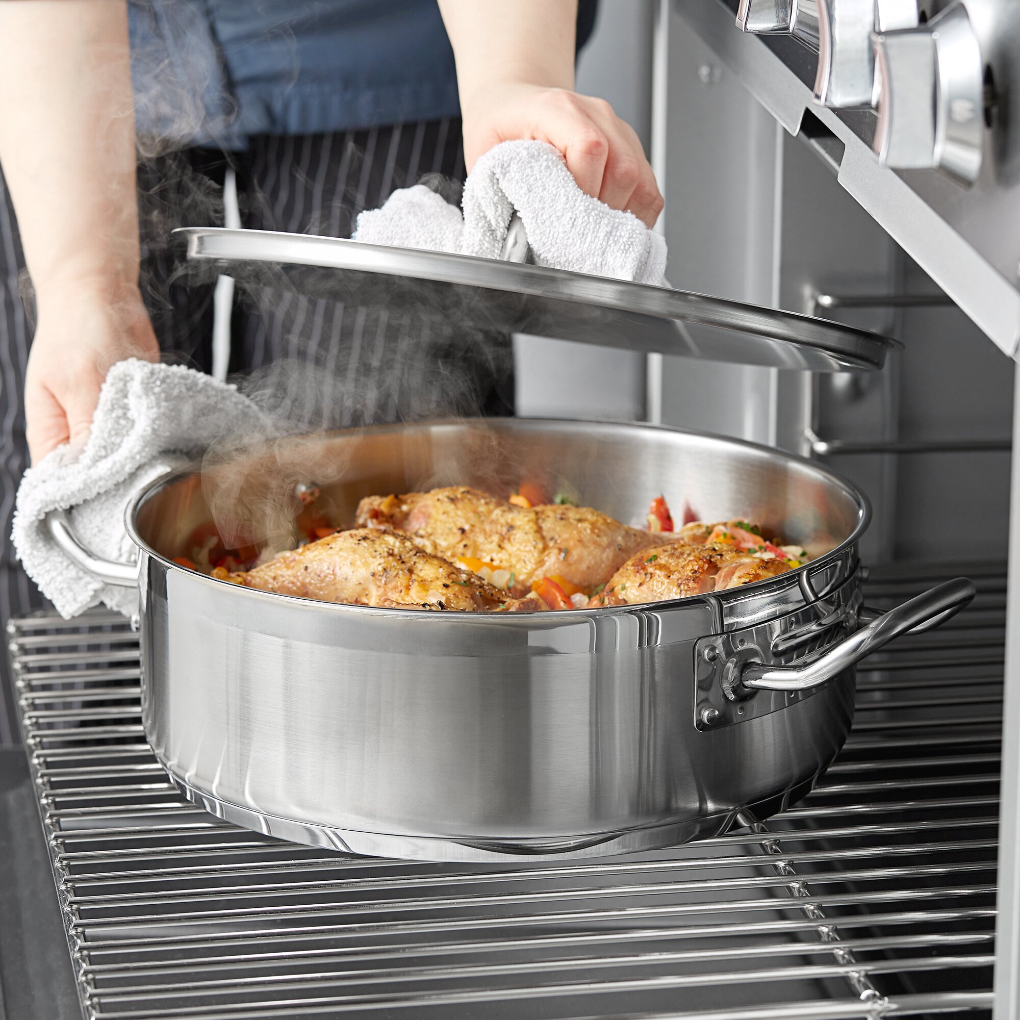 Vigor 10 Qt. Stainless Steel Brazier with Aluminum-Clad Bottom and Cover