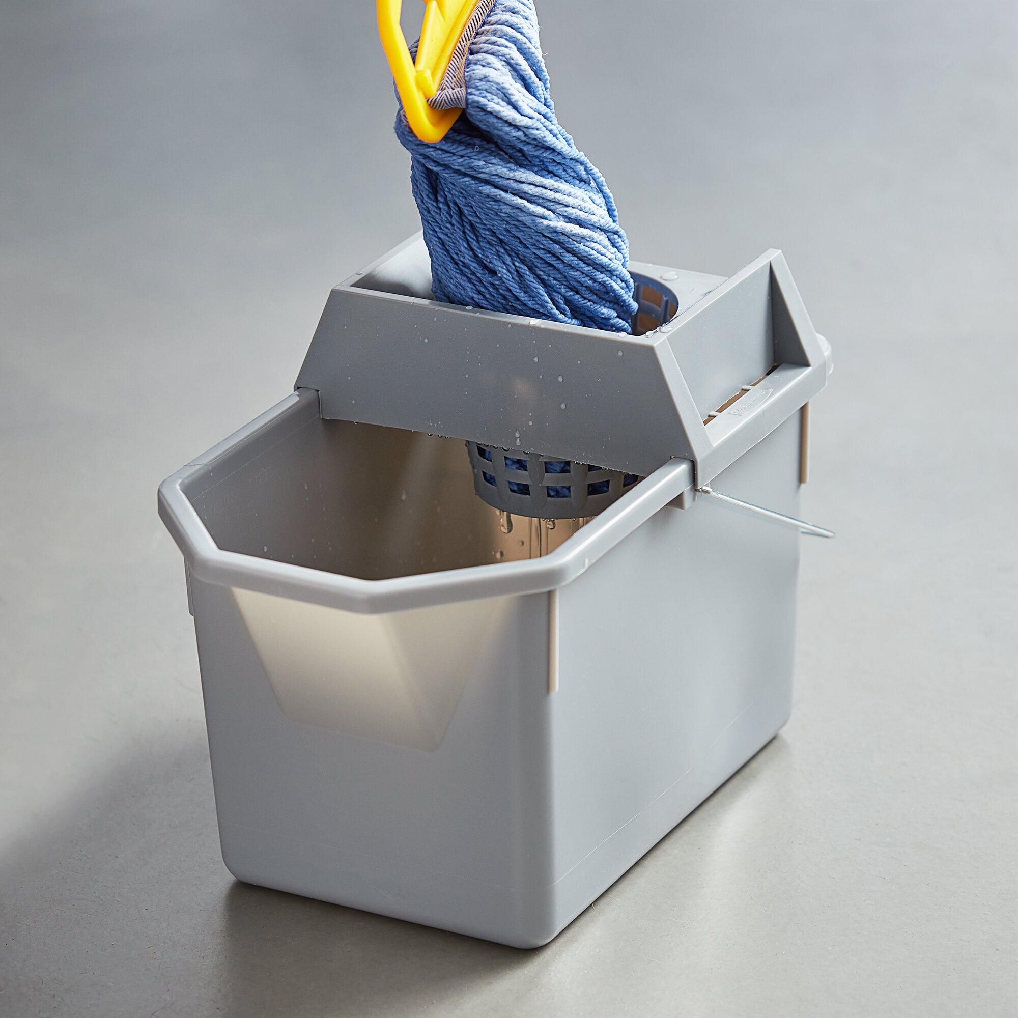 Rubbermaid FG619400STL 15 Qt. Gray Pail and Mop Strainer Combo