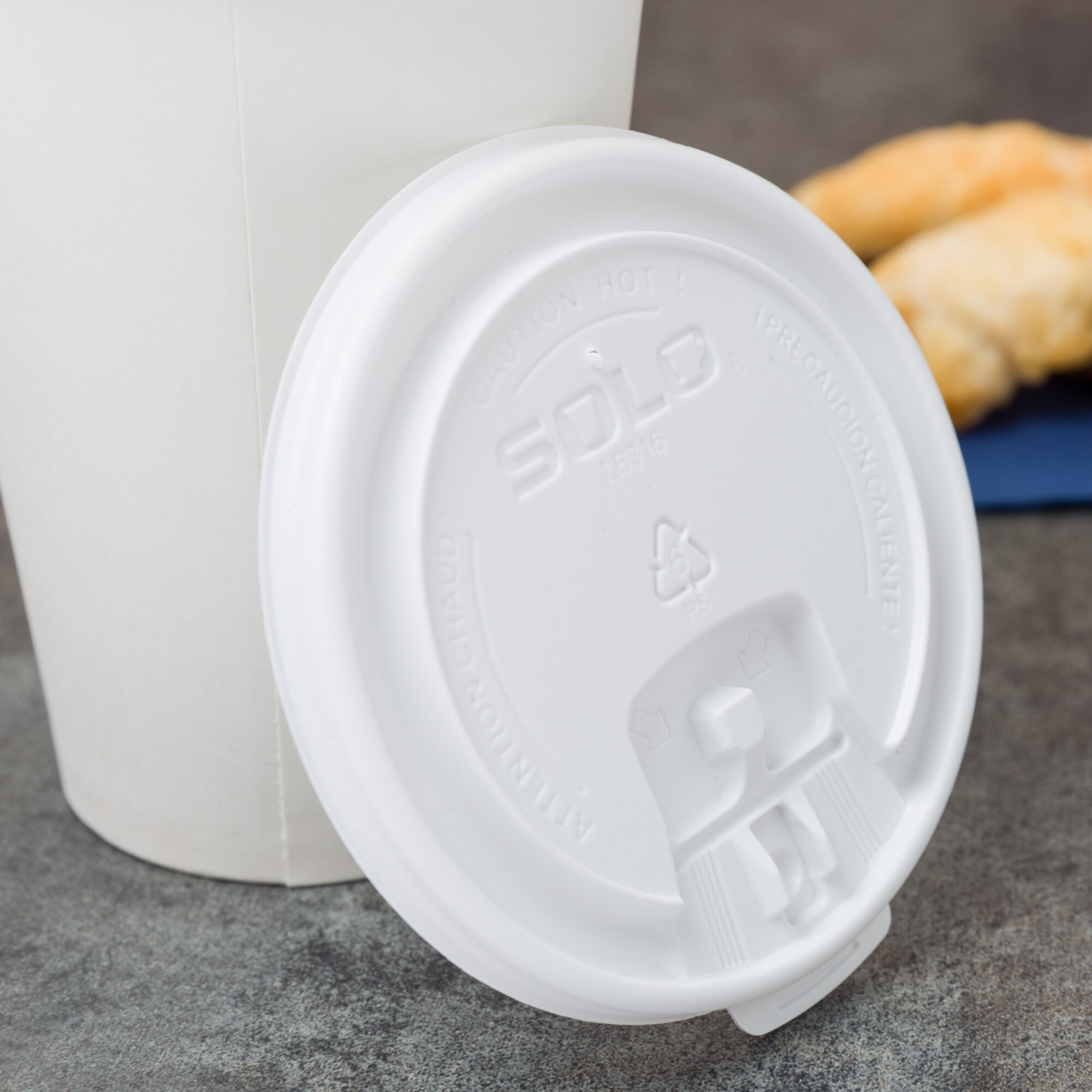 Solo LB3161 12, 16 , and 20 oz. White Plastic Tab Lid - 1000/Case