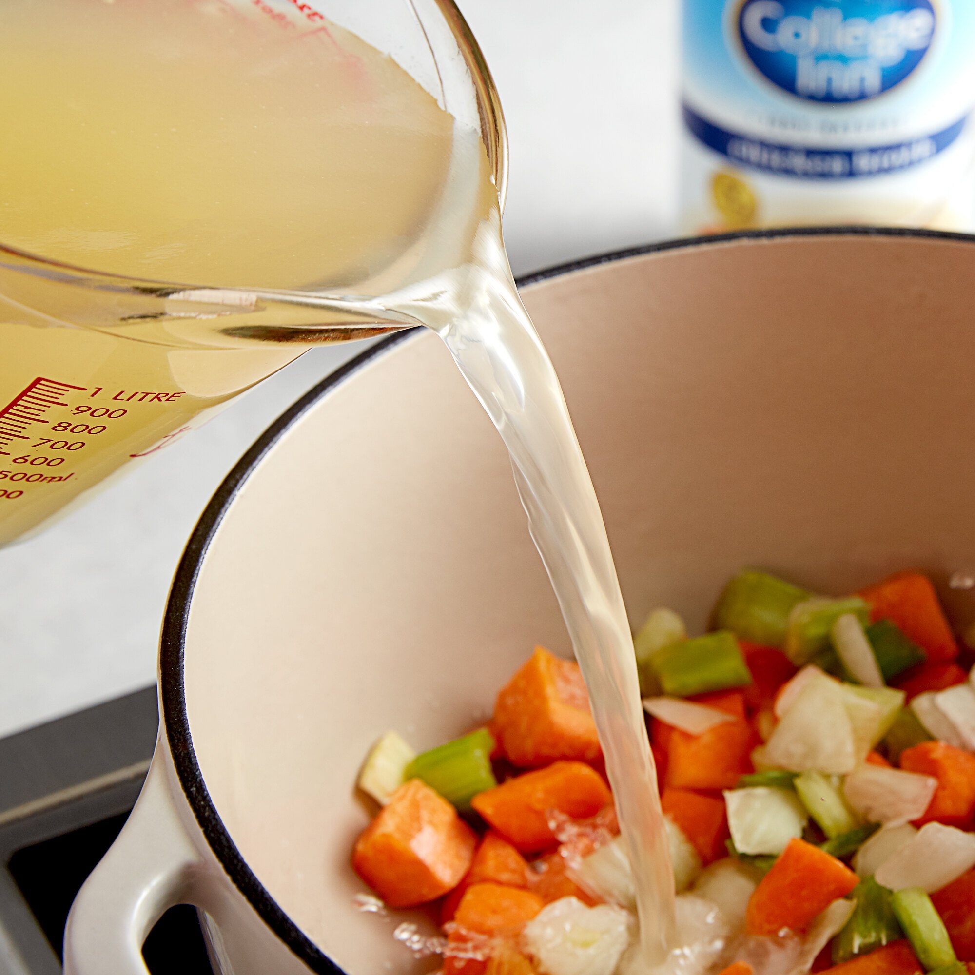 College Inn 48 oz. Can Chicken Broth - 12/Case