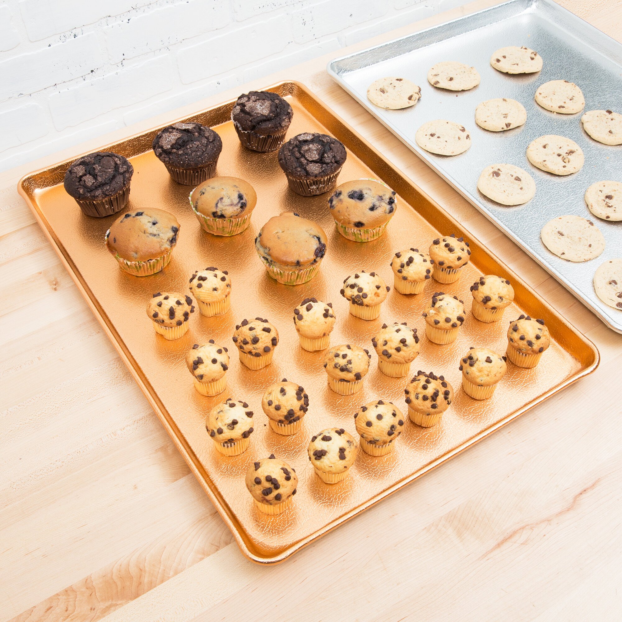 Chicago Metallic 40910 Textured Gold Full Size Bakery Display Tray - 18 ...