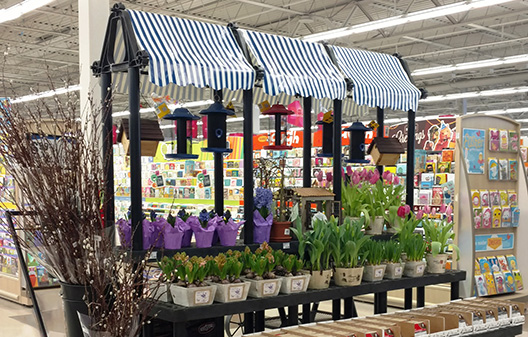 Retail Shelving, Displays, & Store Fixtures - WebstaurantStore